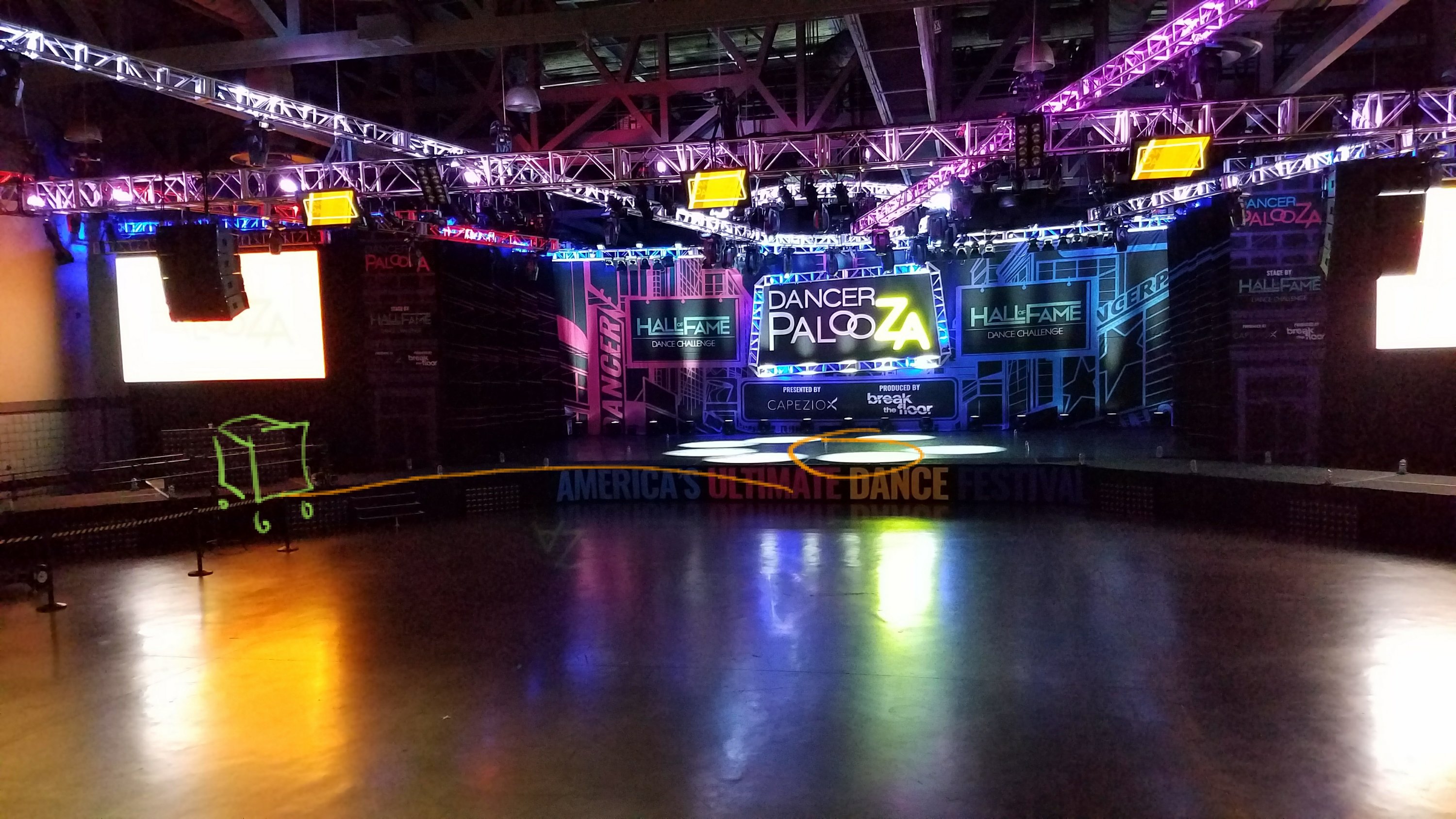 Review: RF Venue Spotlight Nearfield Antenna – Wav.Report